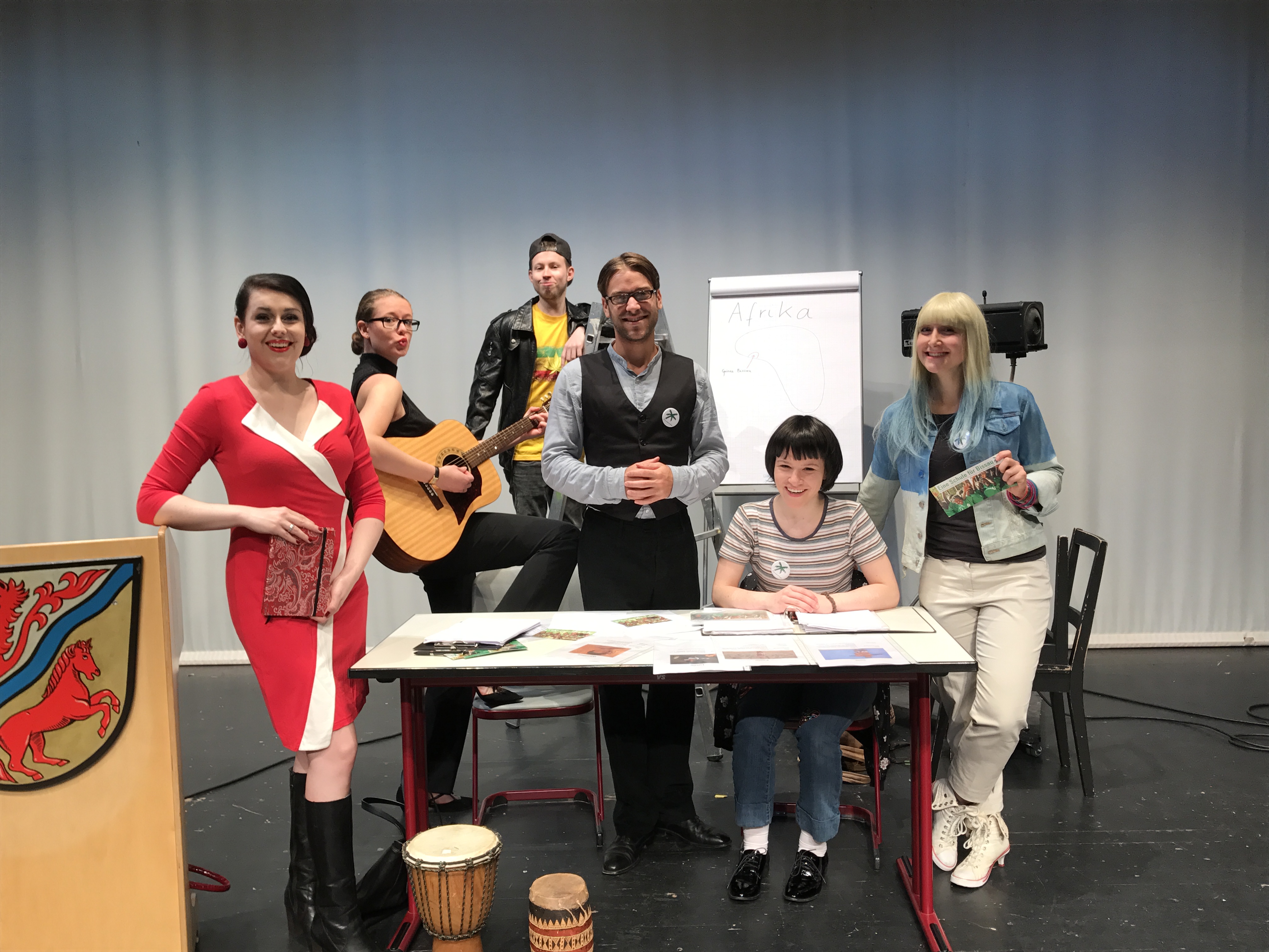 "Benefiz - Jeder rettet einen Afrikaner" von Ingrid Lausund